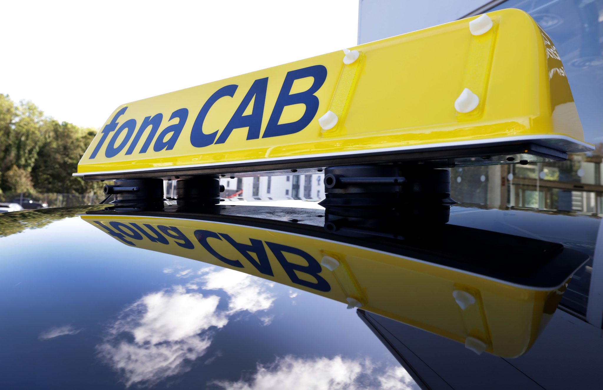 Mahoods Taxis Carrickfergus | Taxi Service Carrickfergus